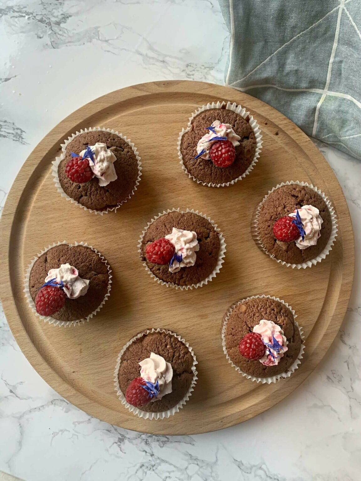 Hjemmelavet chili cheese bagels – Mad & Lækkerier