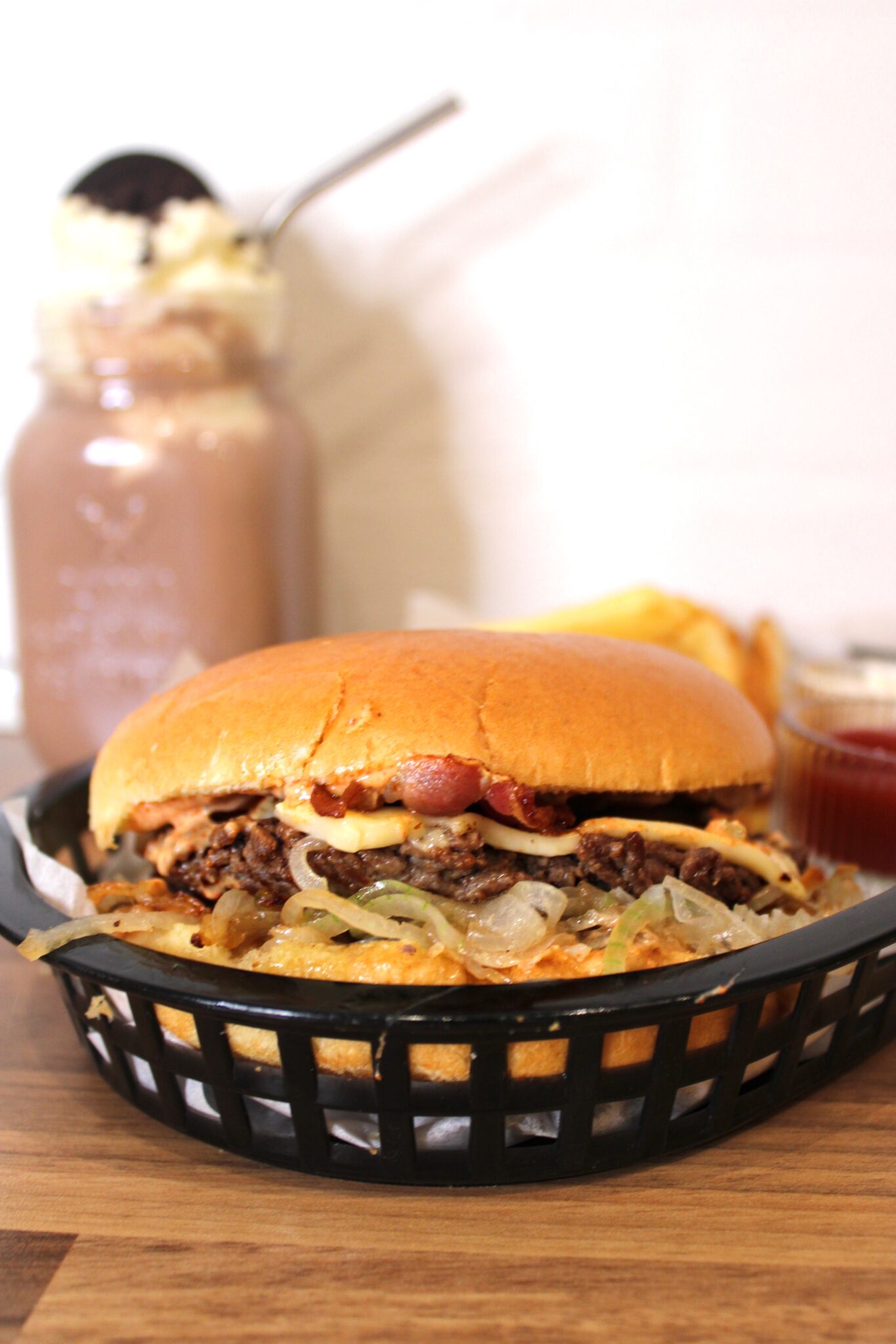 Hjemmelavet chili cheese bagels – Mad & Lækkerier